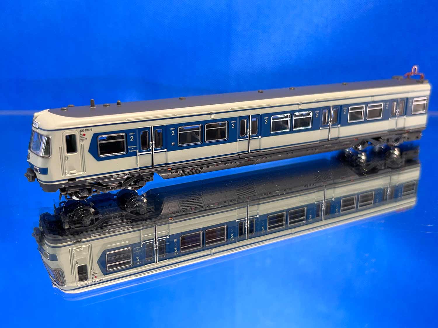 Spur-N-Teile.de - Der Spur-N-Spezialist - Arnold - HN2495 - BR 420 ...